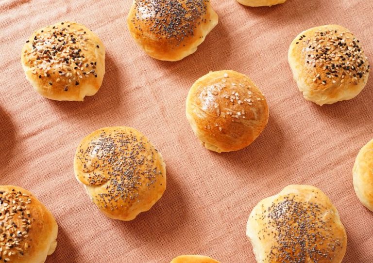 Mini Stuffed Rolls – The Voice of Lakewood