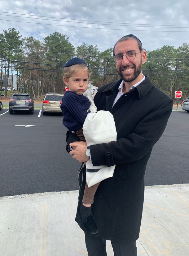 R’ Eliezer Berkowitz z”l – The Voice of Lakewood